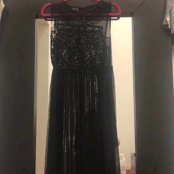 Kate & Mallory | Dresses | Kate And Mallory Modx All Emb Mesh Maxi ...